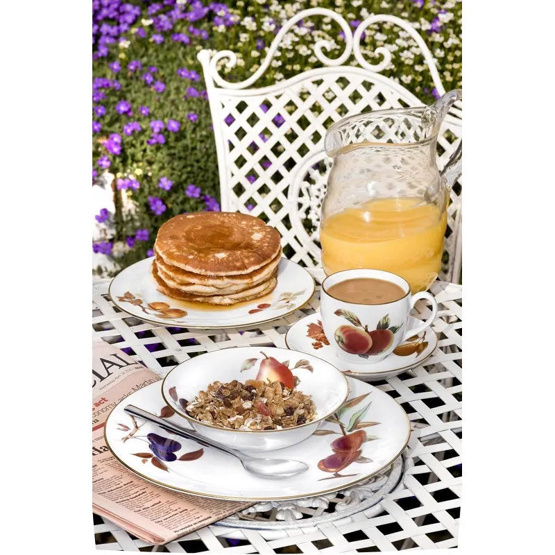 Royal Worcester Evesham Gold Porcelain 32 Piece Dinnerware Set ...